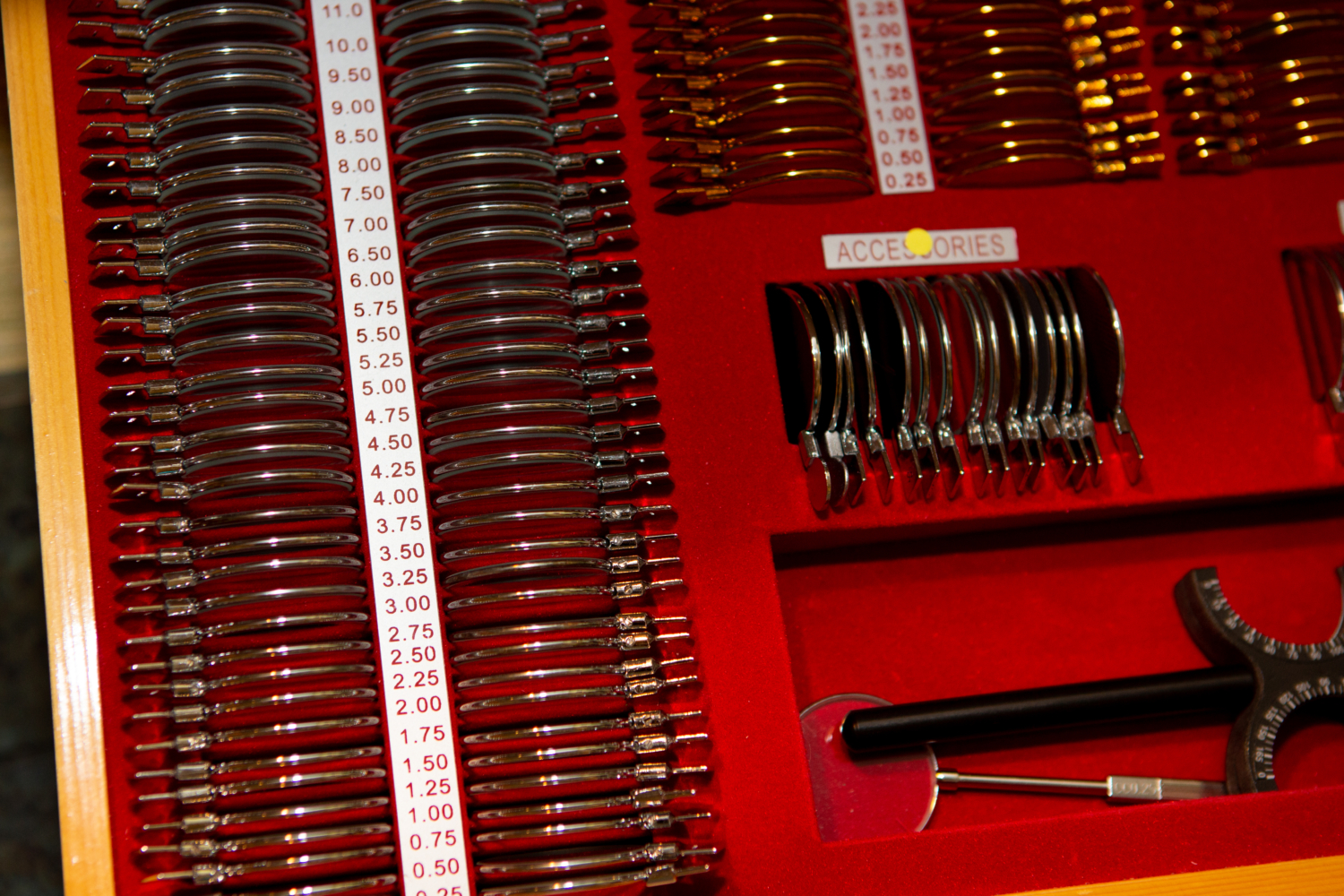 Glasses and Contact Lenses | Madelia Optometric